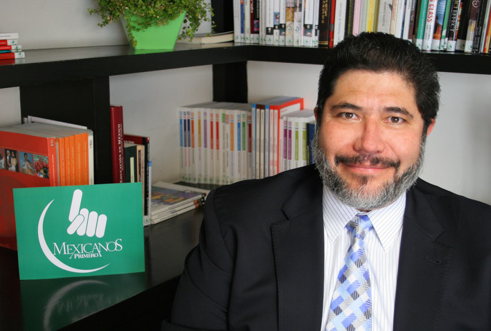 Entrevista a David Calderón – Luis Bonilla-Molina